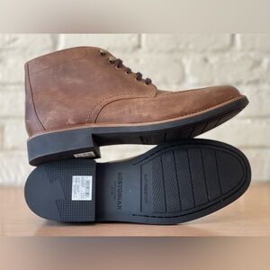 Clarks | Shoes | Clarks Bostonian Chukka Walker Mid Leather Ankle Moc ...
